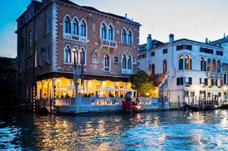 Oogolo, les vrais bons plans pour voyager moins cher.