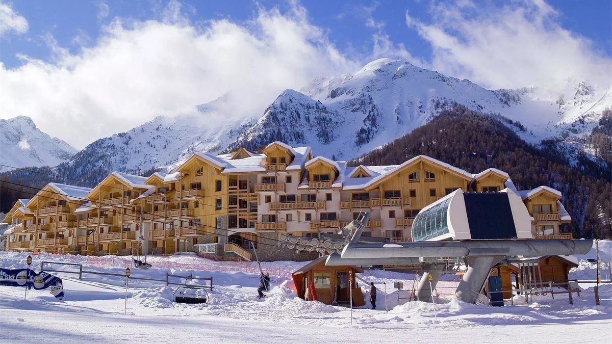 Dernières minutes ski : jusqu'à -60% chez Madame Vacances - Les bons ...